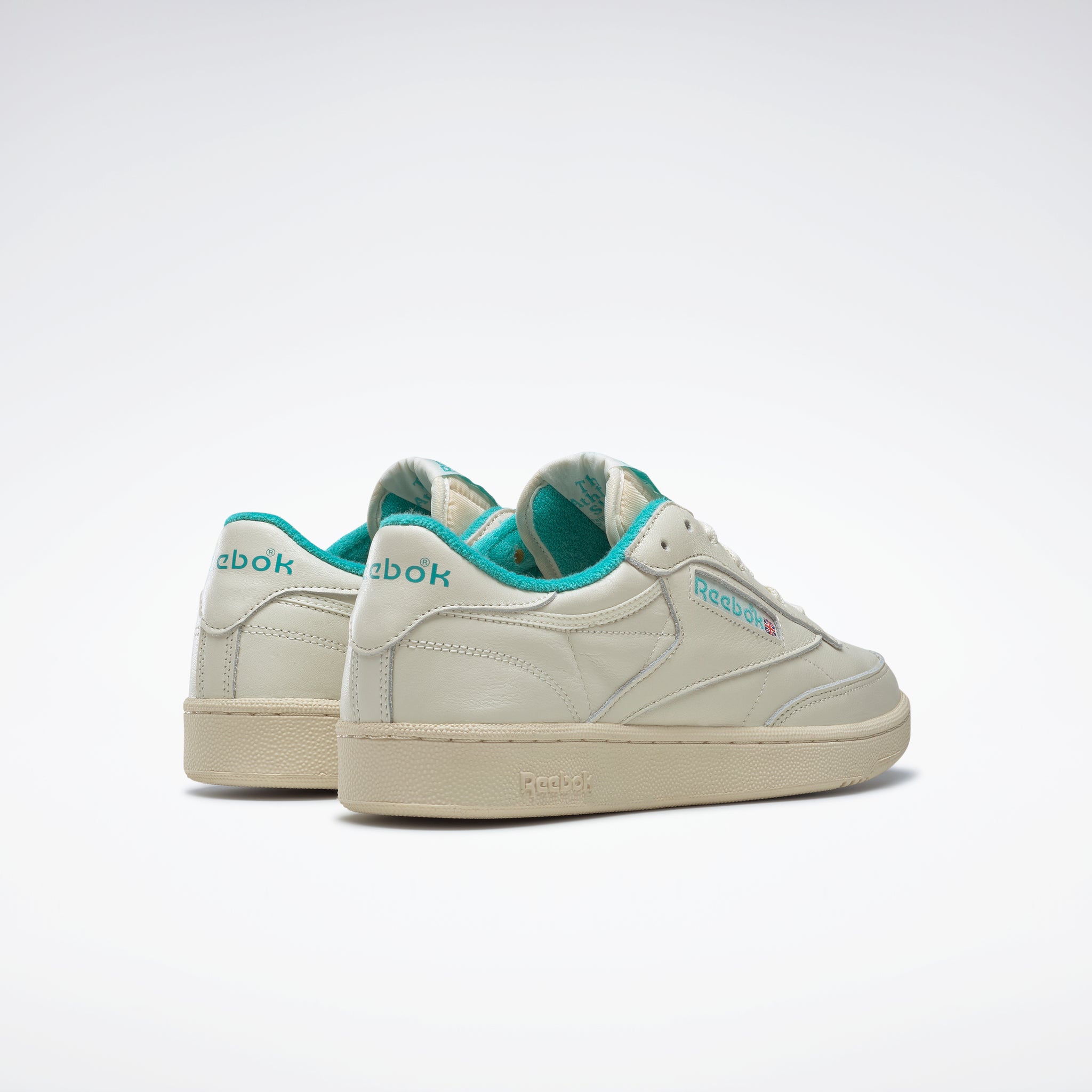 Reebok Footwear Men Club C 1985 Tv Vincha/Papwht/Clatea – Reebok Canada